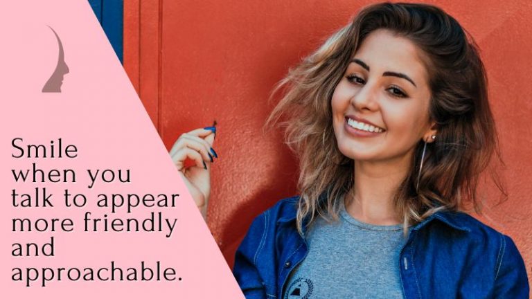 6 Best Feminine Mannerism for MtF Crossdressers